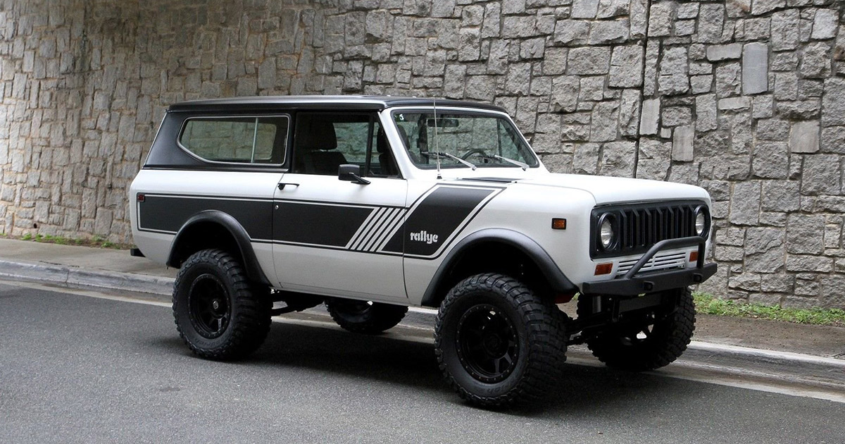 “1978 INTERNATIONAL SCOUT II RALLYE” อีกหนึ่งคู่หู BASIC COLORS ที่น่า ...
